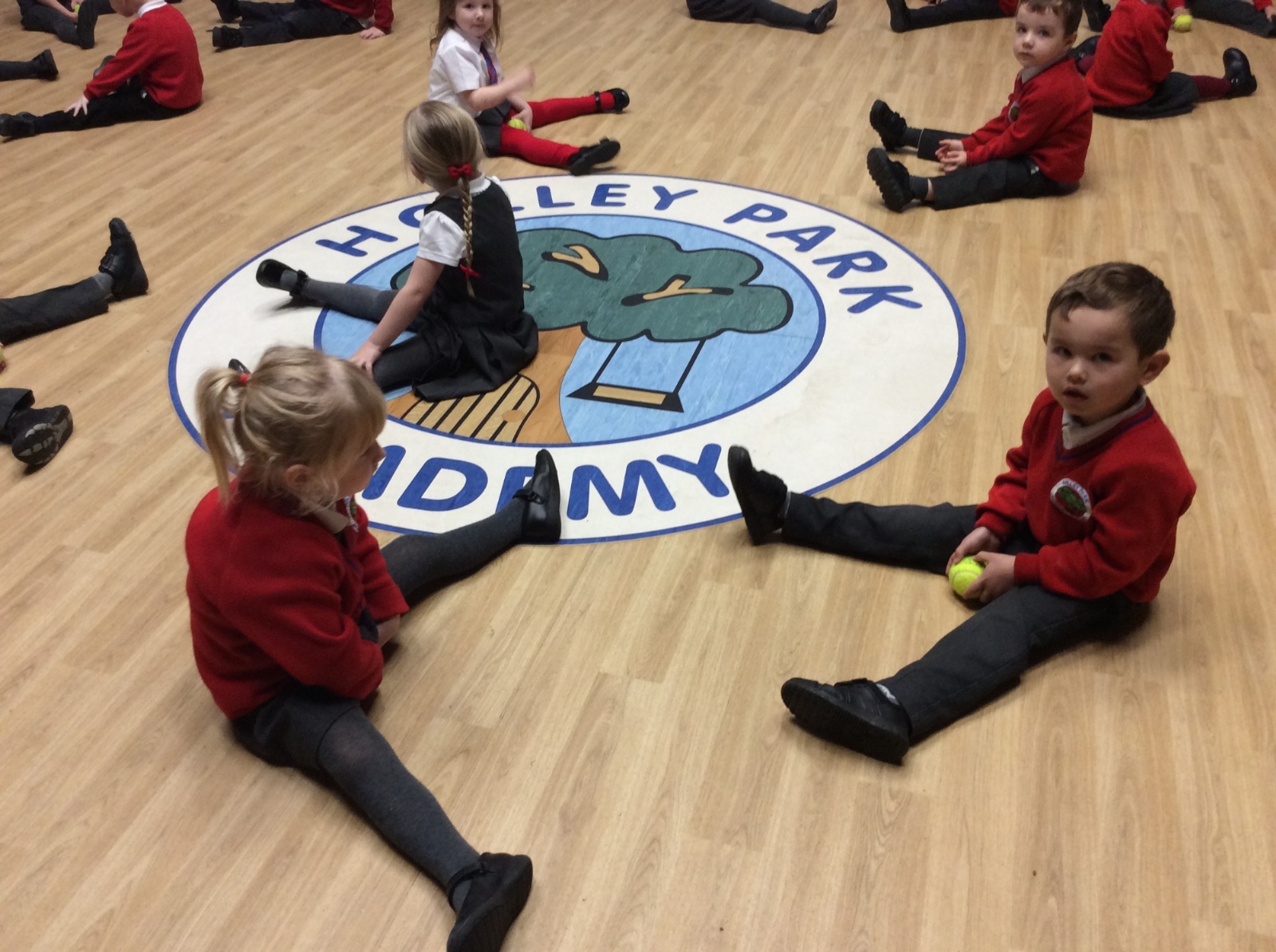 Holley Park Academy - Rolling and Throwing